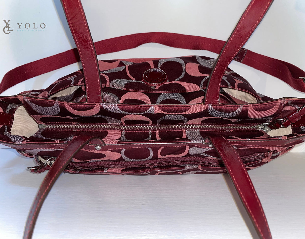 Coach Signature Chelsea Baby Bag – YOLO Luxury Consignment